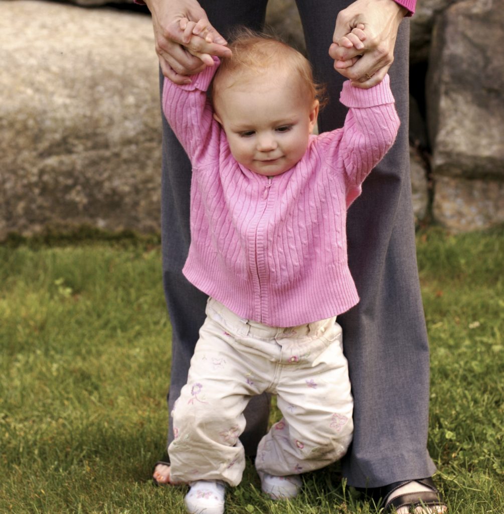 9 Reasons Not To Walk Babies - Janet Lansbury