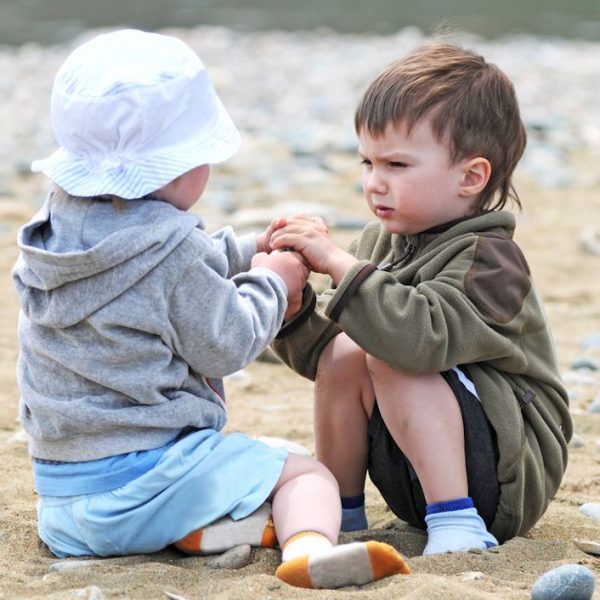 Helping Toddlers Resolve Conflicts (Rules of Engagement) - Janet Lansbury